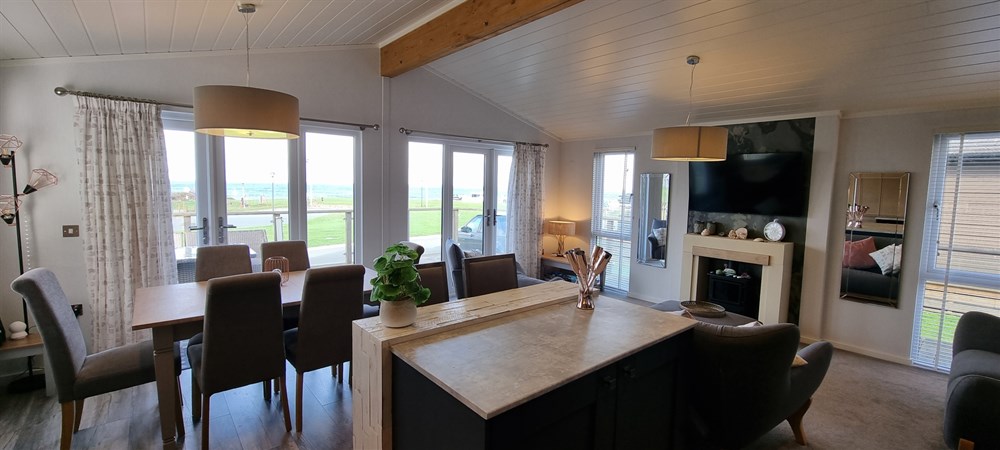 Aspire Luksus Lodge for Sale – Sea Views | St. David’s Park
