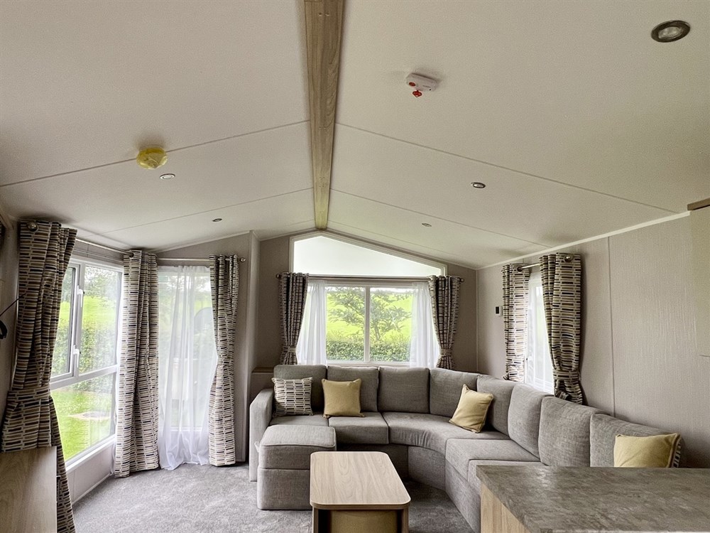 Willerby Castleton for Sale – Stylish 3-Bed with Snowdon Views